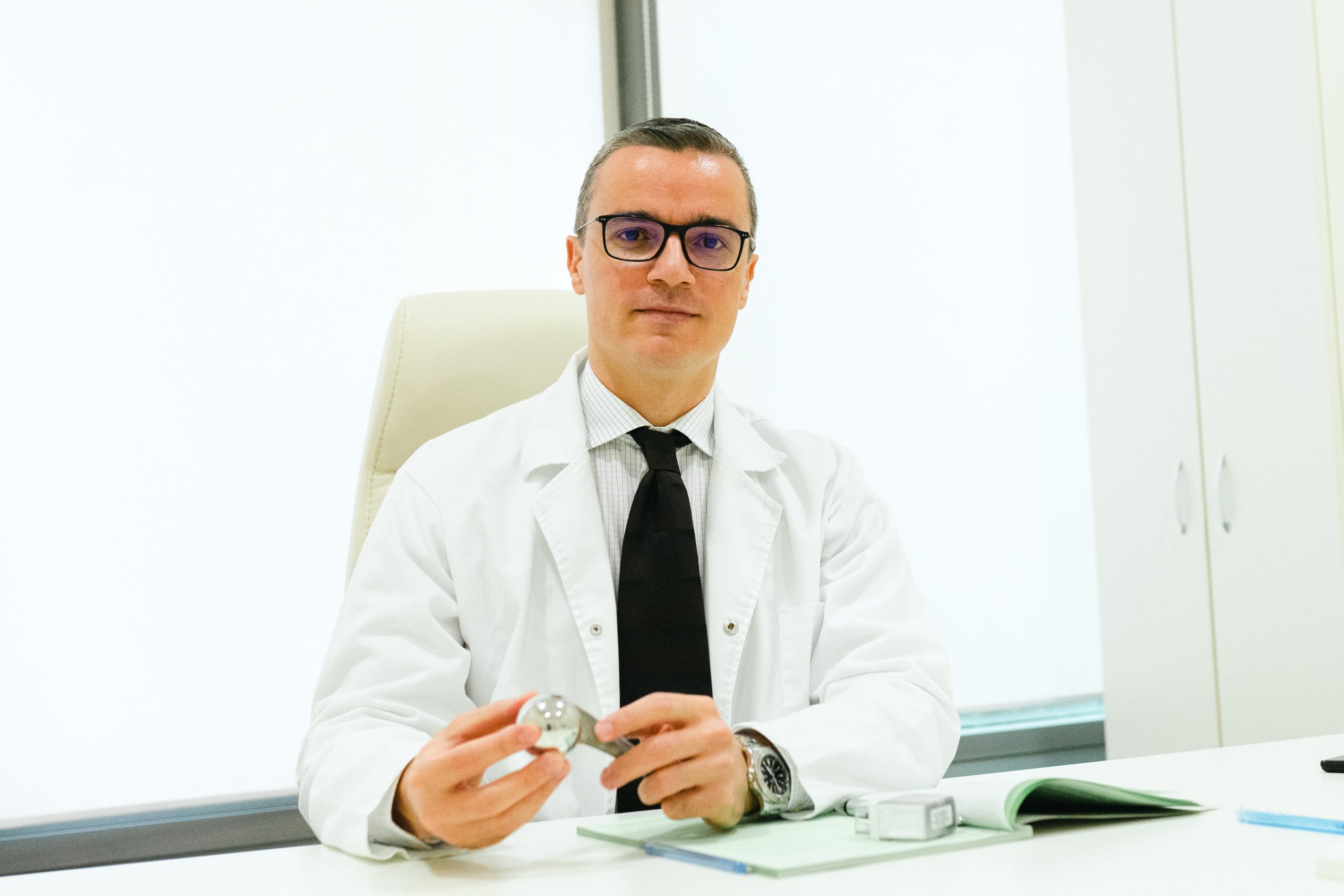 INTERVIU. Dr. Dan Mihai, medic primar ortoped: „Trebuie să privim din ...